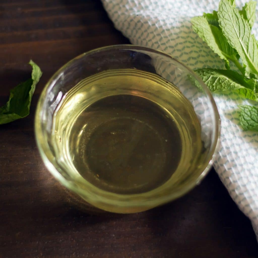 Simple Syrup for Drinks - Everyday Eileen