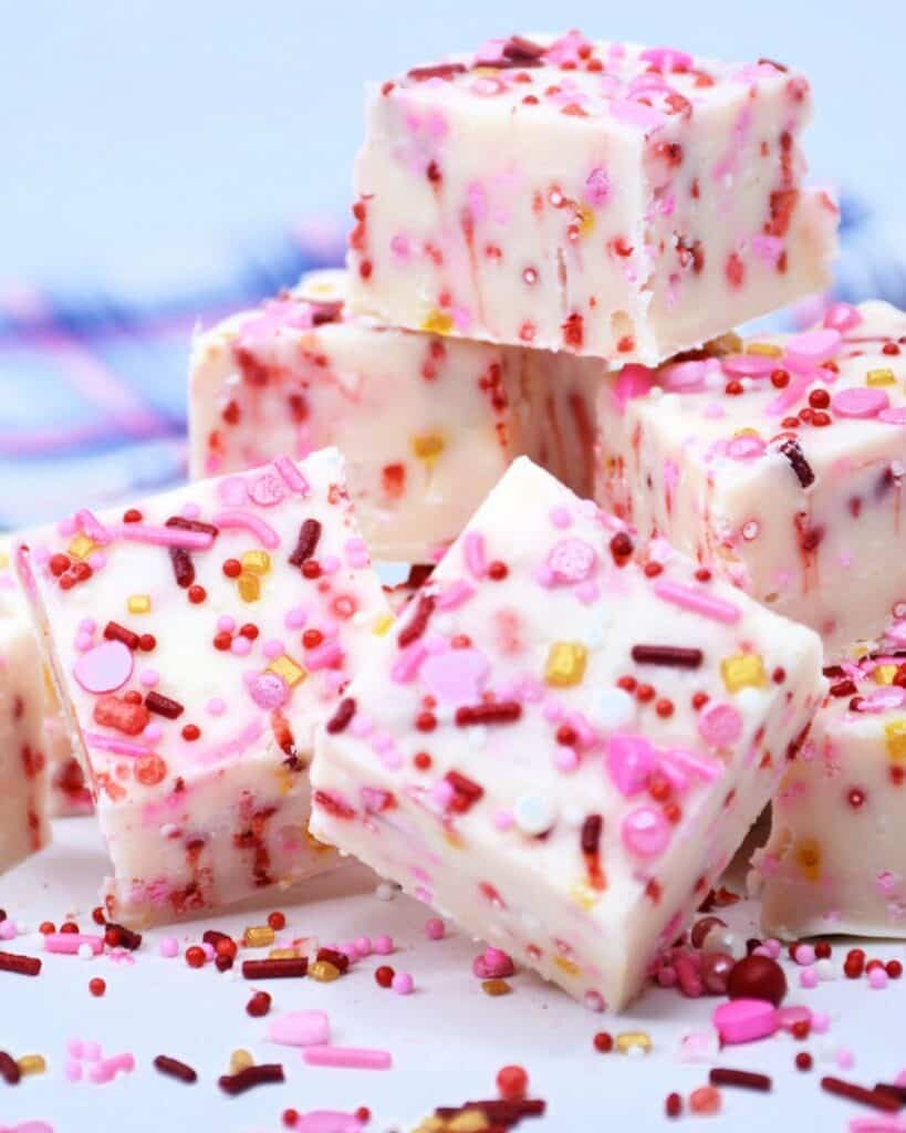 Valentine's Day Fudge Recipe - Everyday Eileen