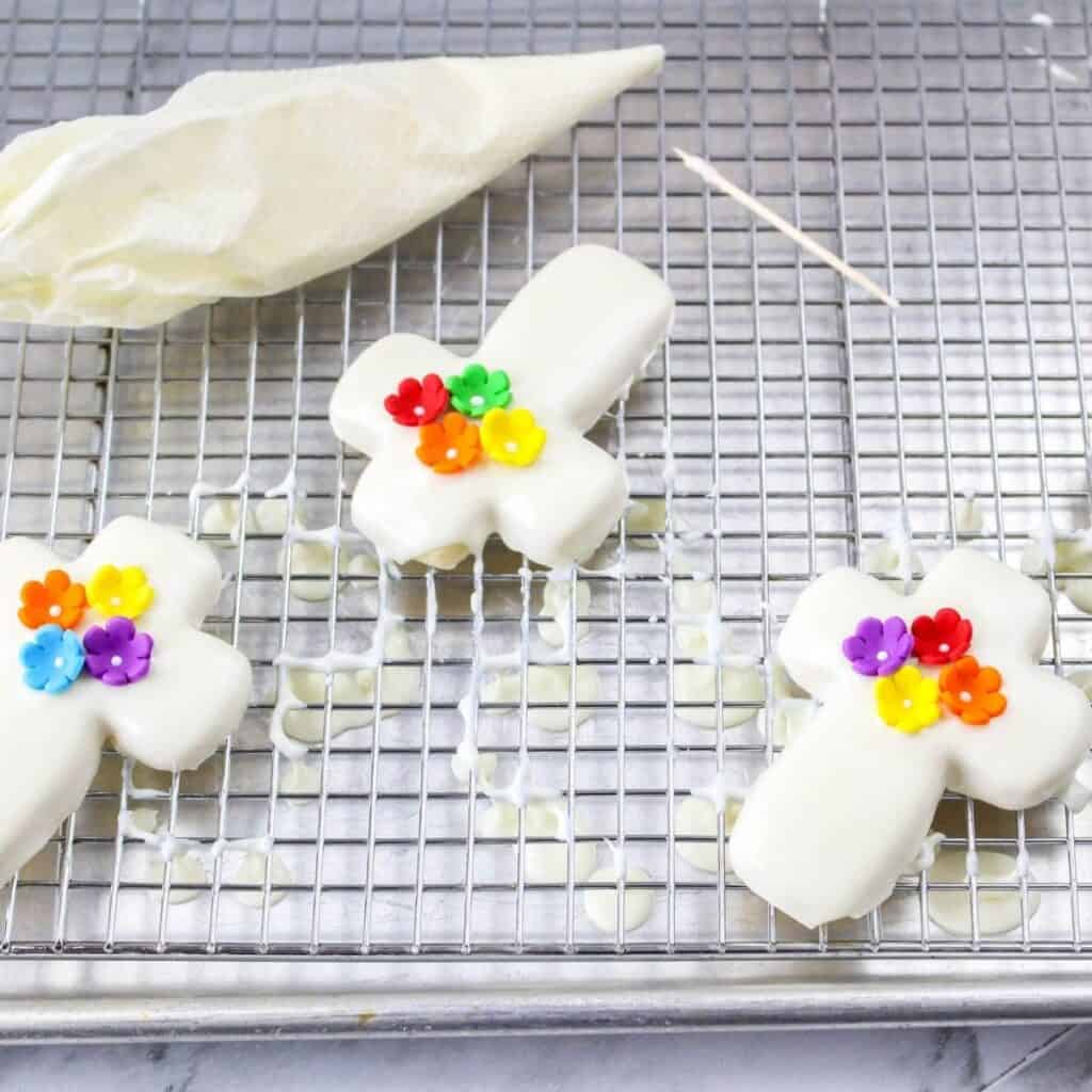 Cross Sugar Cookies Recipe - Everyday Eileen