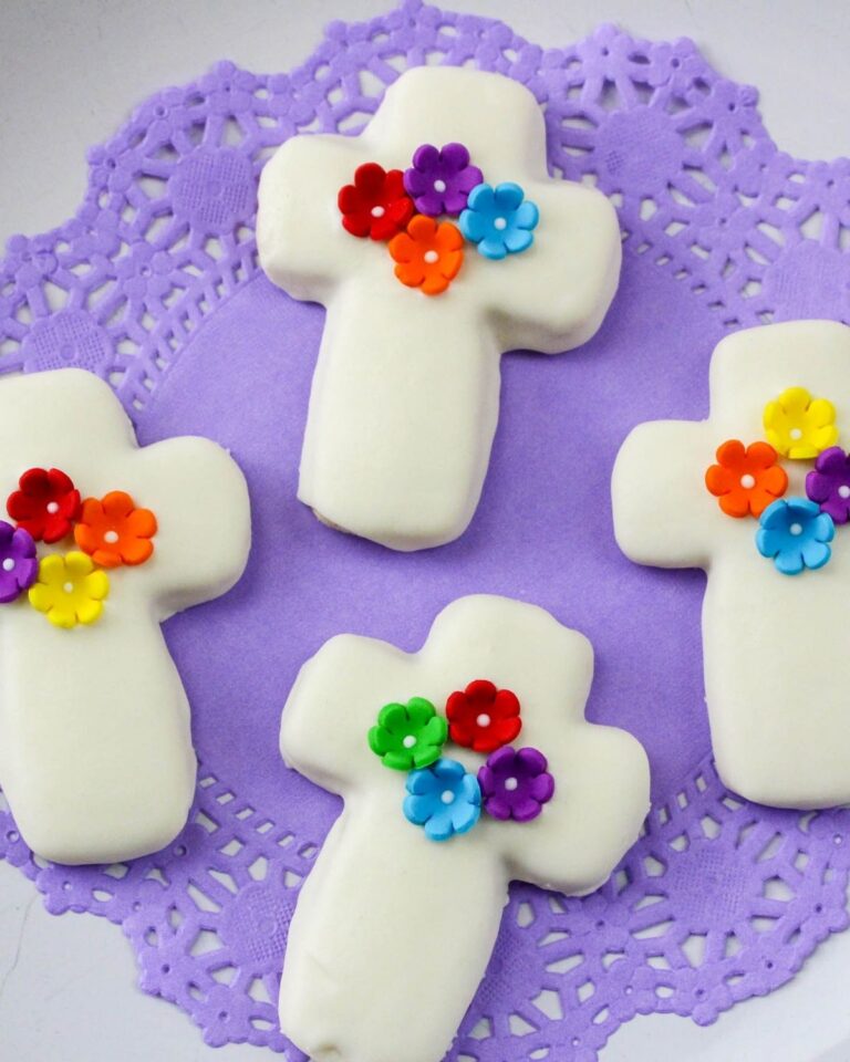 Cross Sugar Cookies Recipe - Everyday Eileen