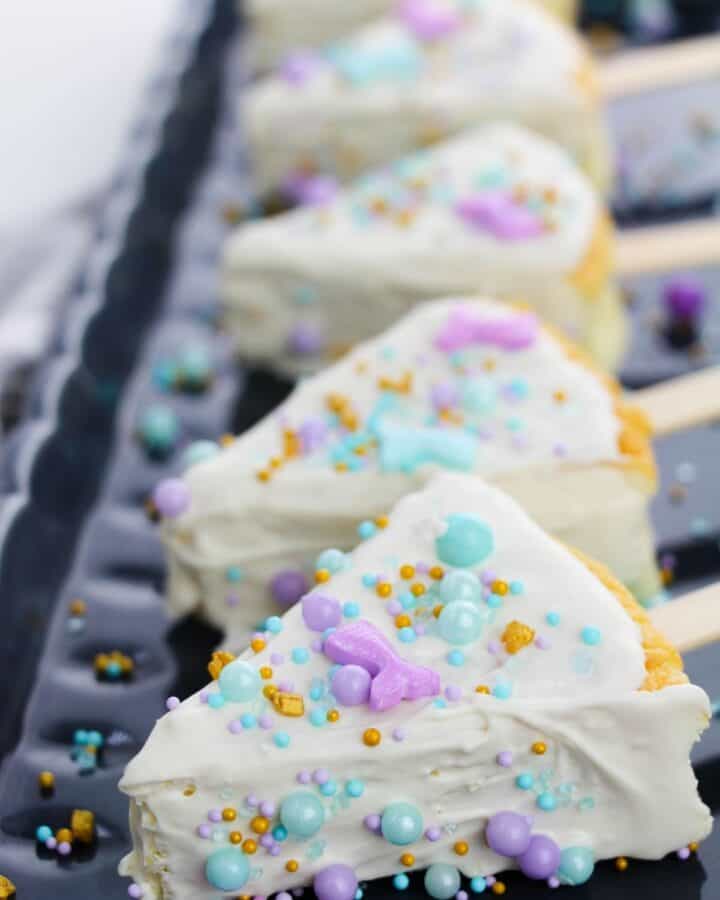 No-Bake Cheesecake Sticks - Everyday Eileen