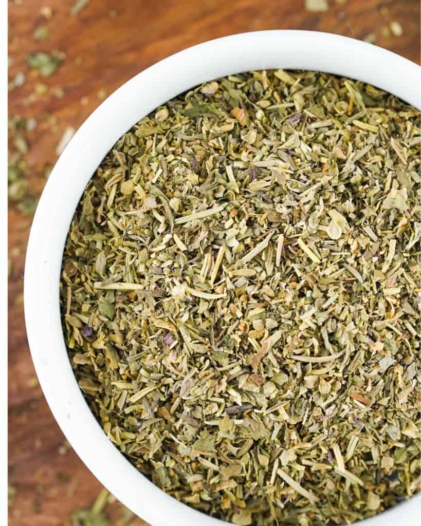 Homemade Italian Seasoning - Everyday Eileen