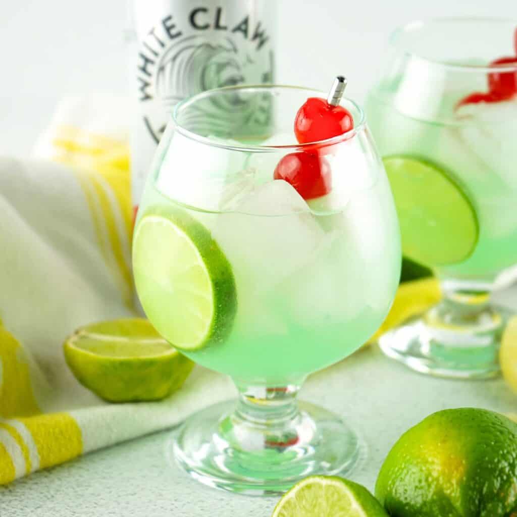 Tipsy Mermaid Cocktail - Everyday Eileen