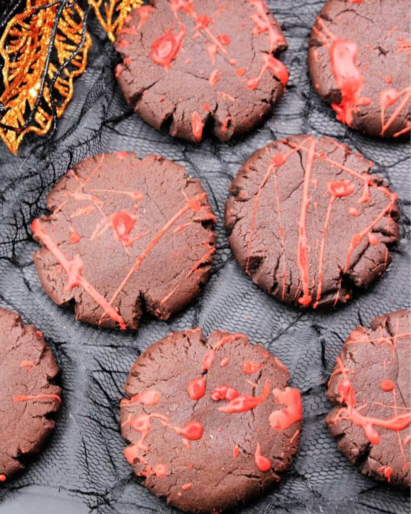 Halloween Blood Splatter Cookies - Everyday Eileen