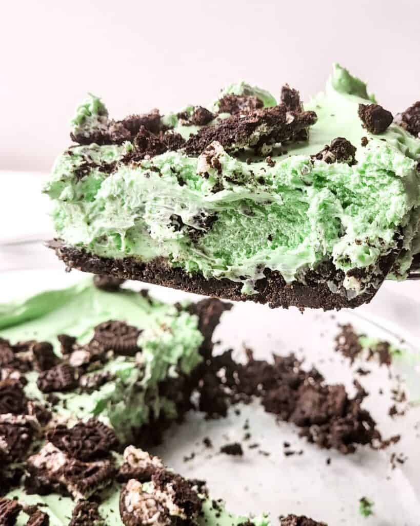 Grasshopper Pie Recipe - Everyday Eileen
