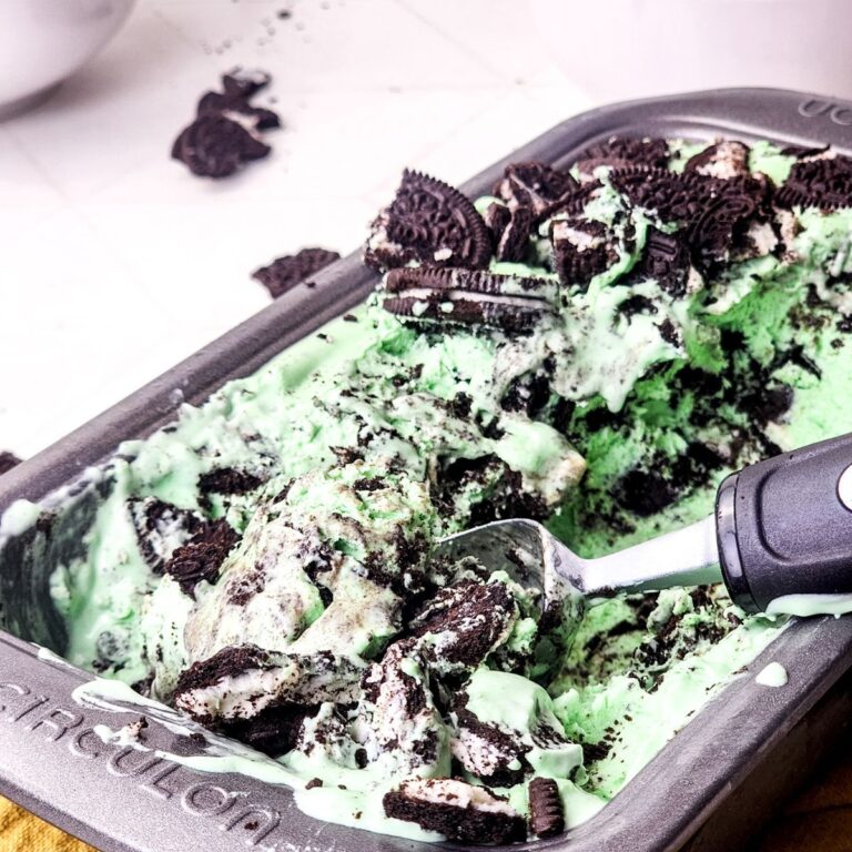 Mint Oreo Ice Cream Recipe - Everyday Eileen