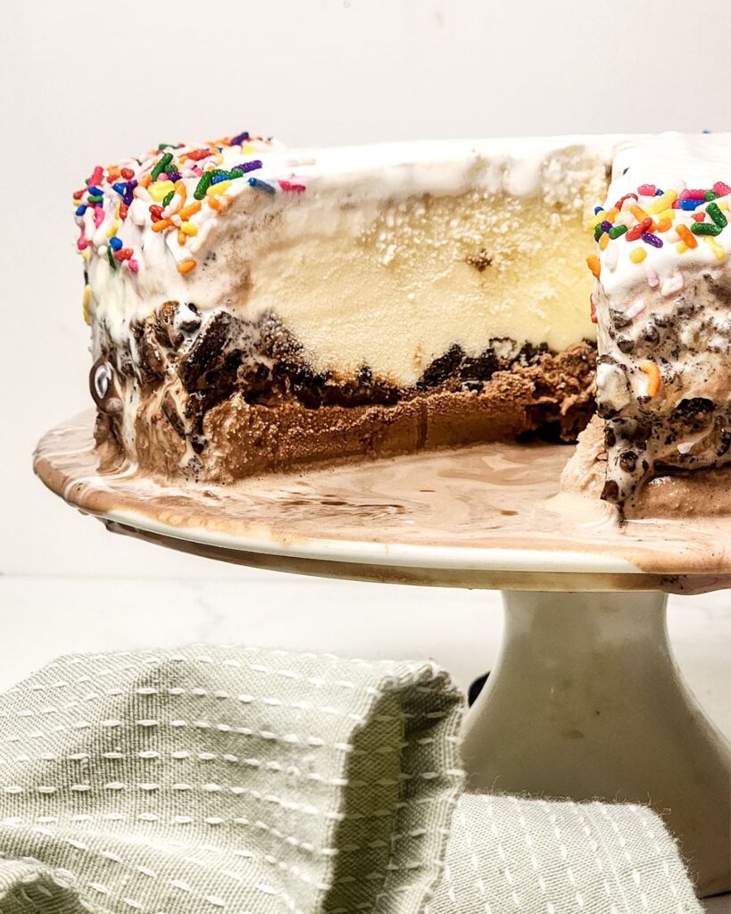 Copycat Dairy Queen Ice Cream Cake - Everyday Eileen