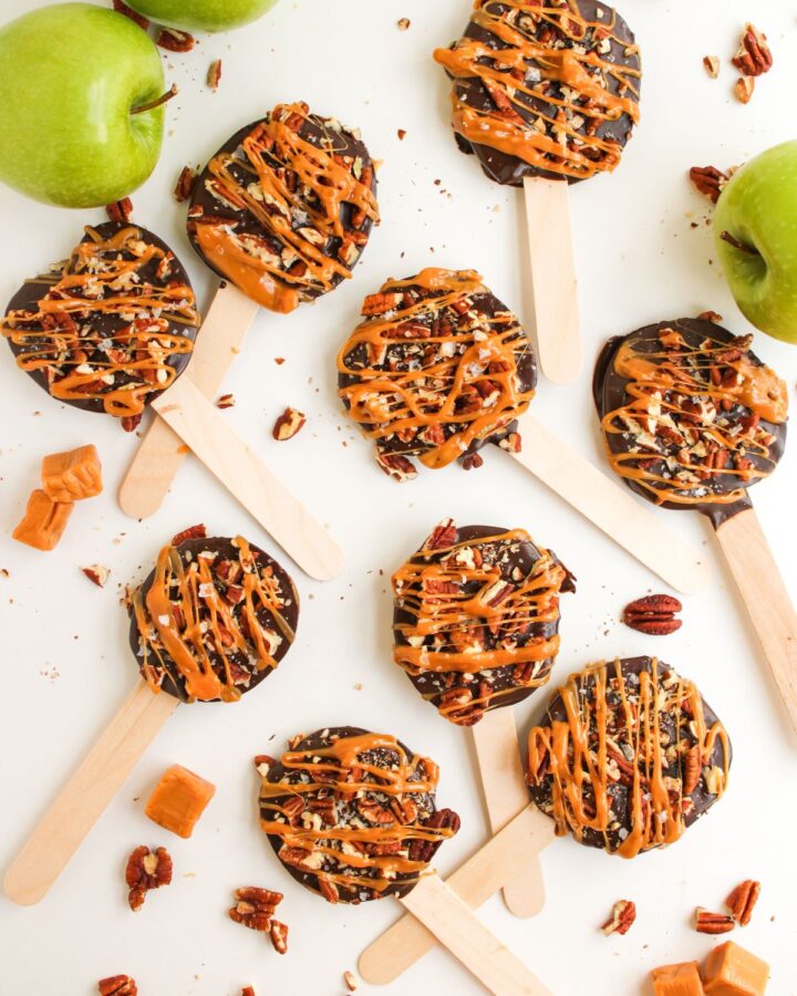 Chocolate Caramel Apple Slices - Everyday Eileen